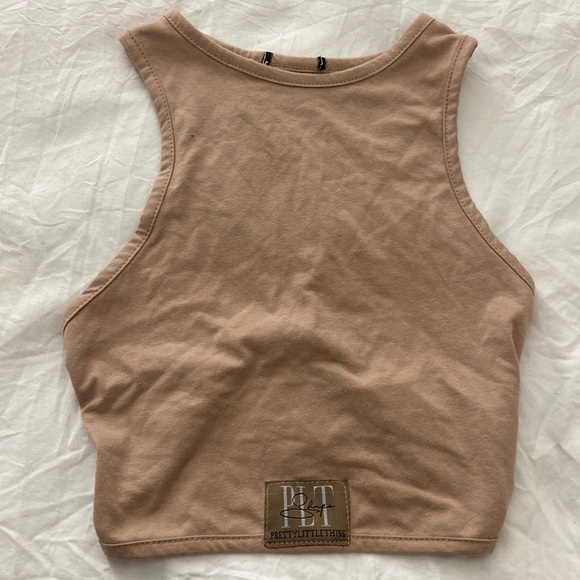PrettyLittleThing | Tops | Plt Cropped Tank | Poshmark